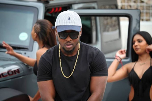 RAPPER LAY LIZZY ASSINA CONTRACTO COM A NIKE - Expresso247