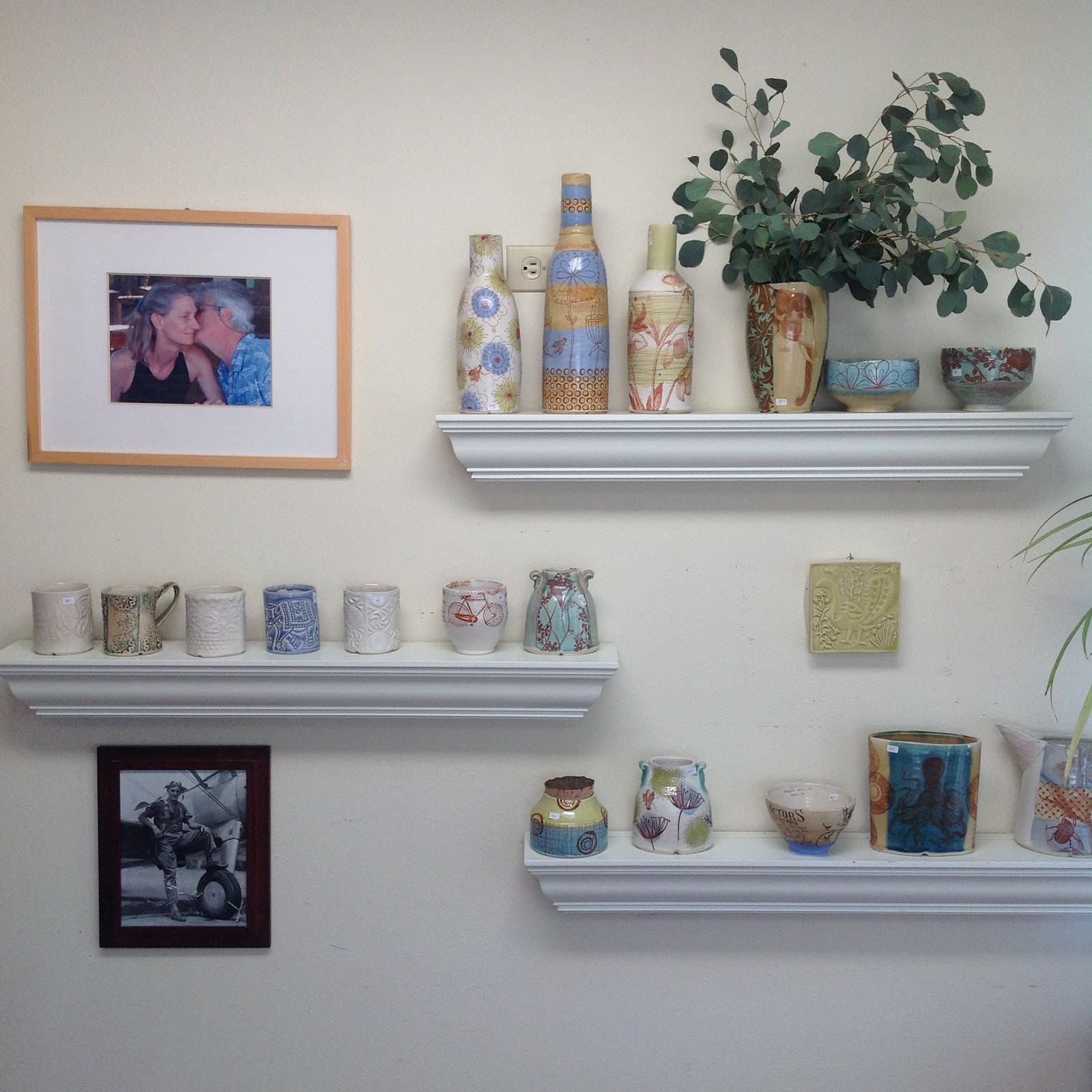 365 Days in A Ceramic Studio- A Year in the Life of Magpie Pottery