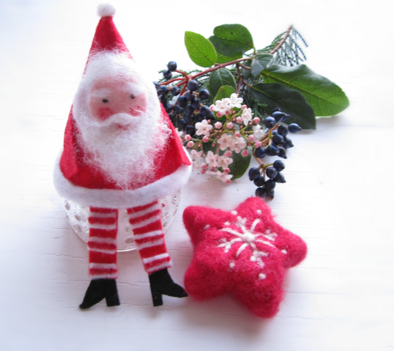 Crafts2Cherish Creative Workshops: Needle Felted Christmas Decorations ...
