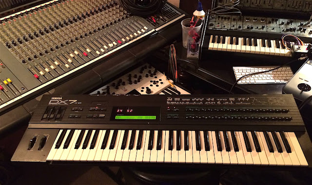 MATRIXSYNTH: Yamaha DX7 II D FM Synthesizer