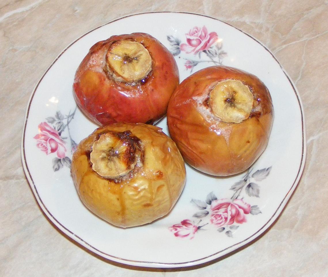 Mere coapte Retete desert de post | Preparatedevis.ro