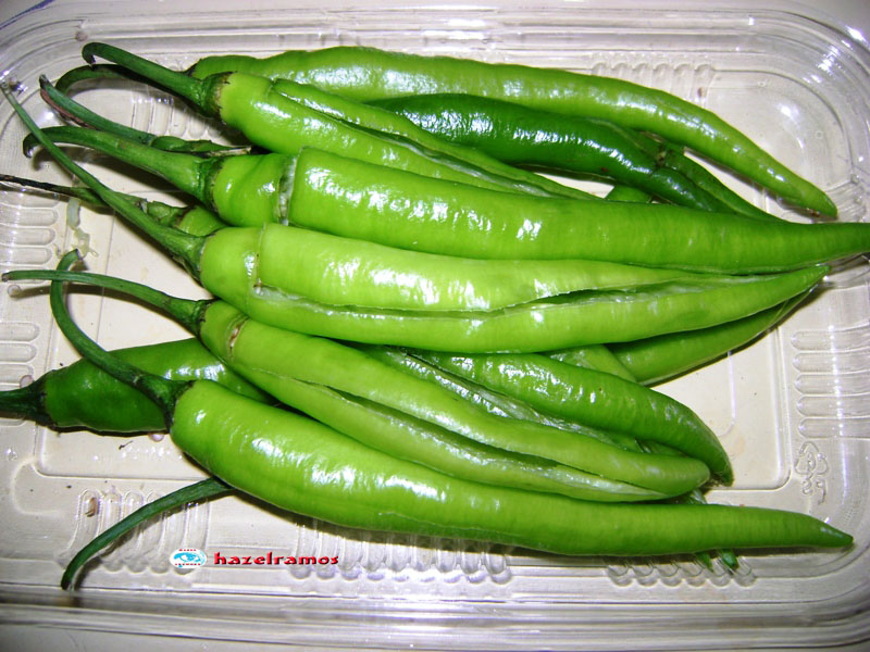 i am the cook!: Lumpiang Sili (Green Chili Spring Rolls)