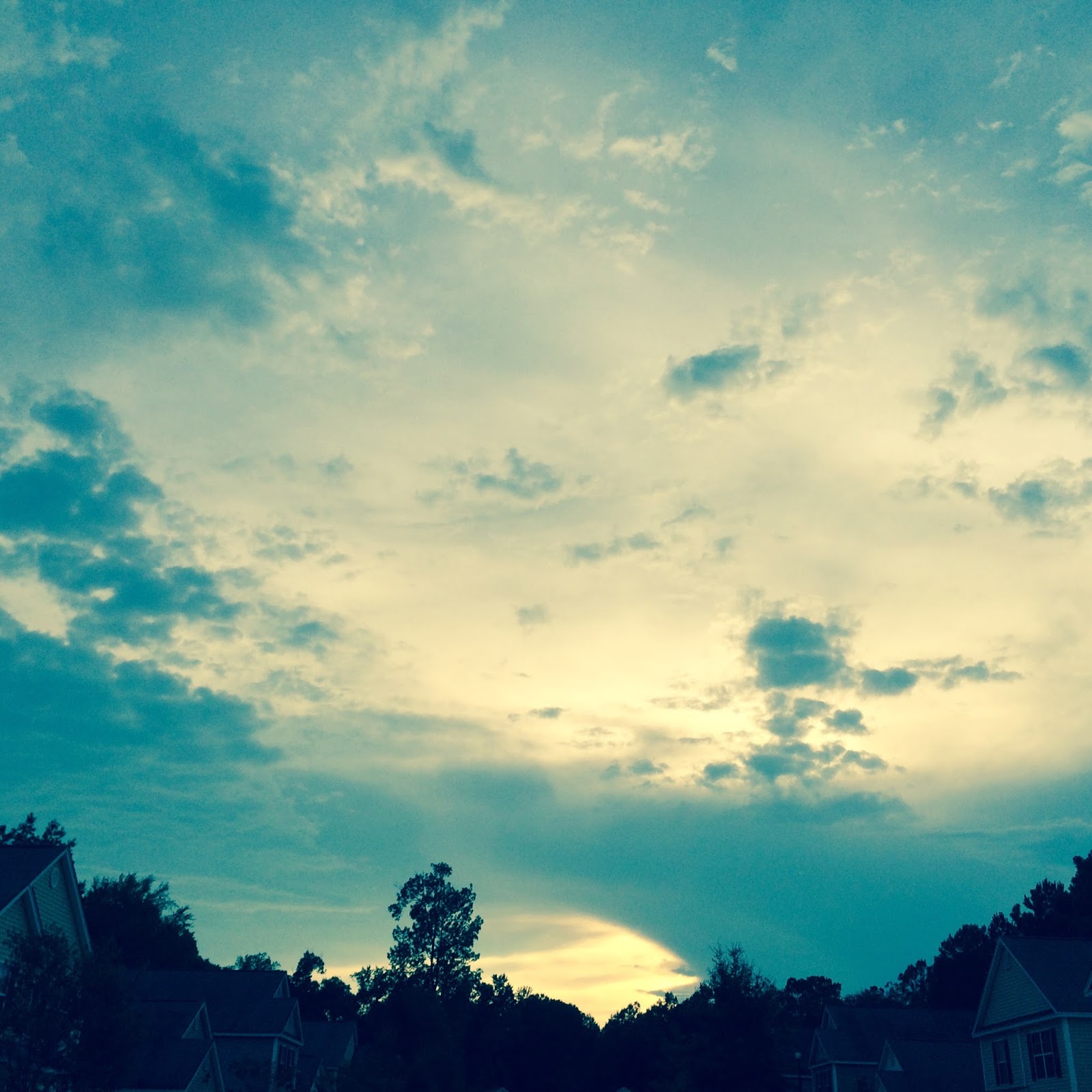 Eaise Photography: Cloudscapes