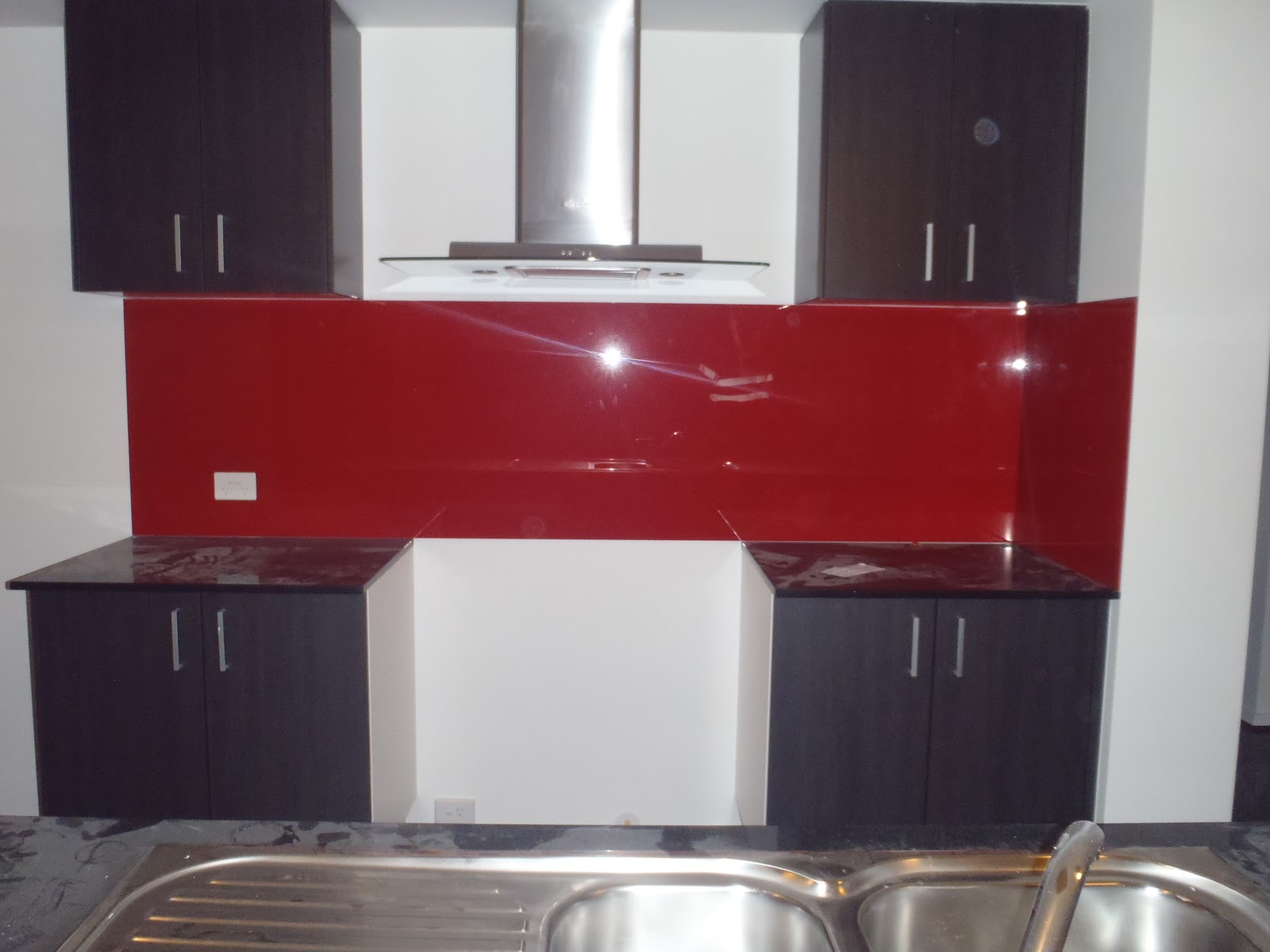 Our Metricon Como: Dulux Red Box