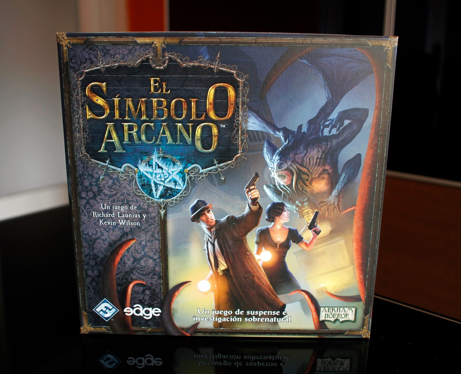 Reseña: El Simbolo Arcano | Estantería de juegos