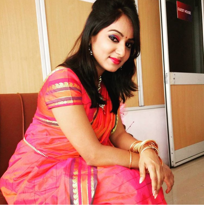 Anchor dimple divya jyothi hot, cute, images, pics, photos collection 1 ...