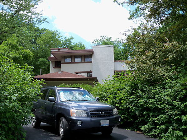 In Search of Frank Lloyd Wright: Sherman Booth House