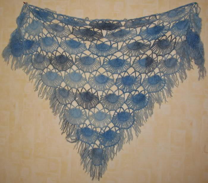 ATELIÊ VIVA VIDA: XALE EM CROCHE DE GRAMPO