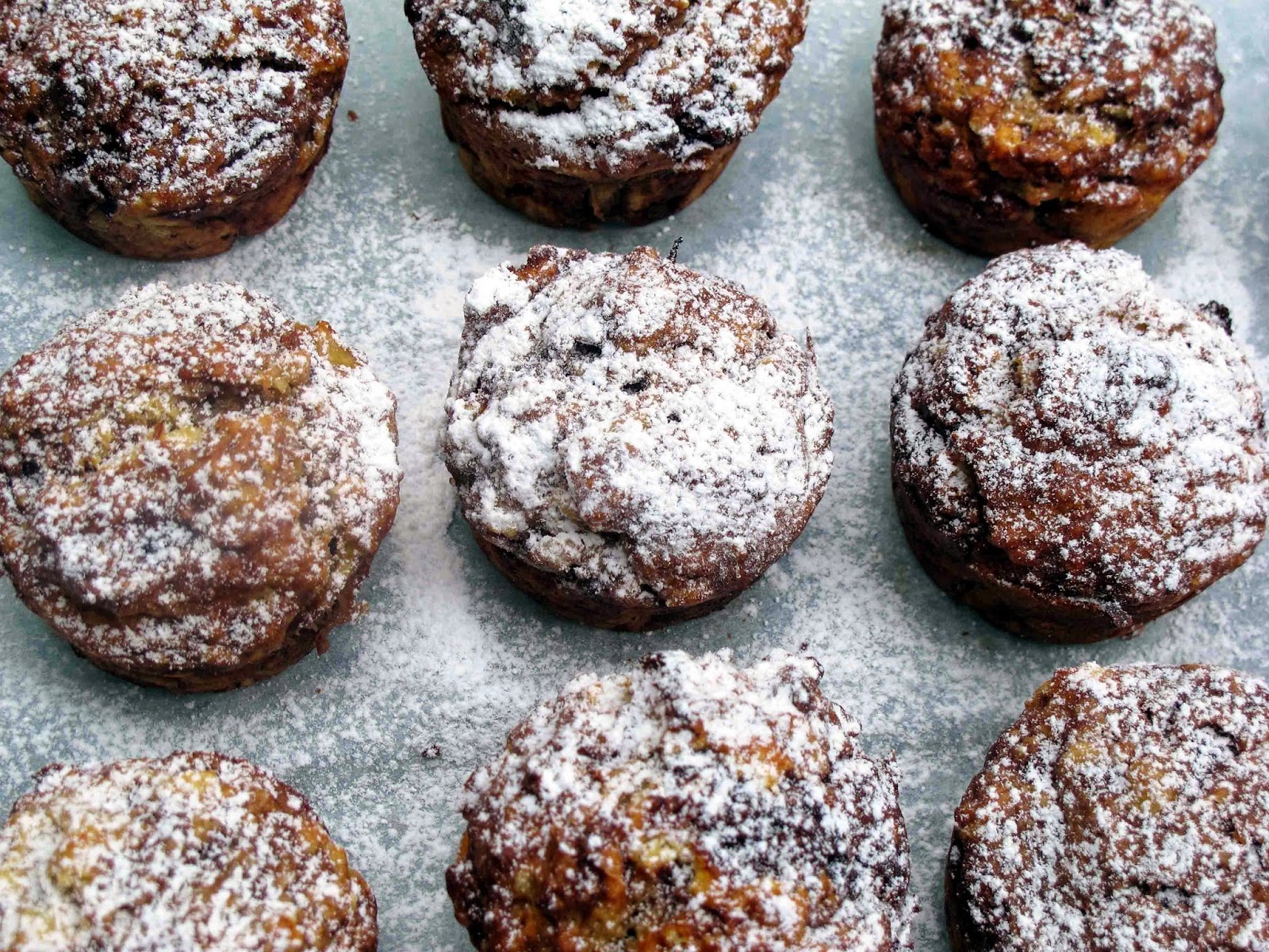 Shoot and Eat: Fair Trade Banana Chocolate Muffins