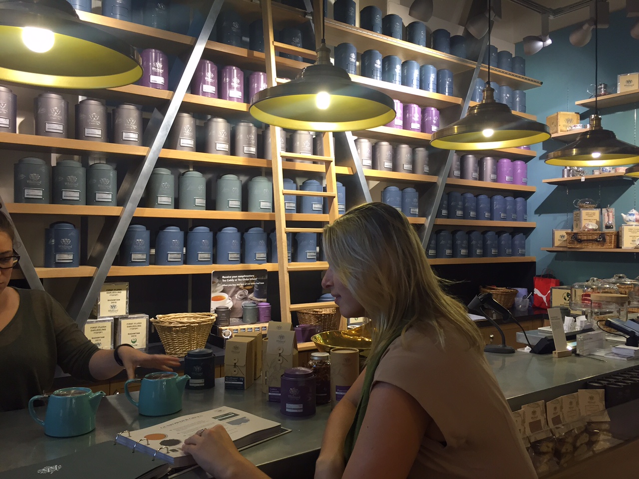 Transatlantic Blonde: Whittard's of Chelsea Tea Tasting