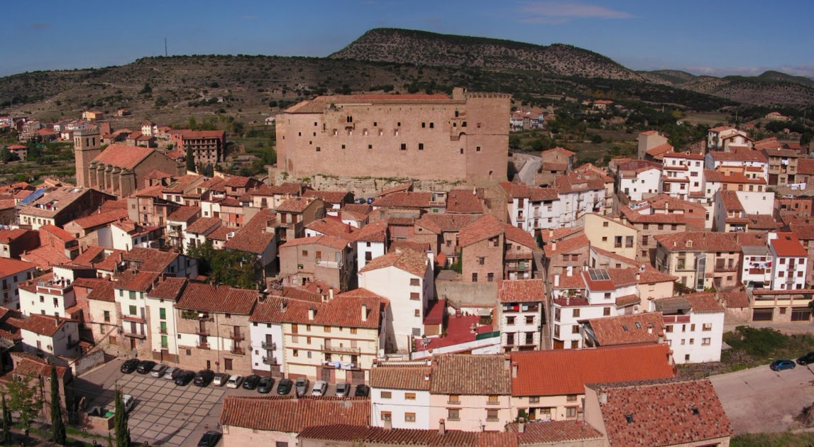 MORA ~ LENGUA CHURRA