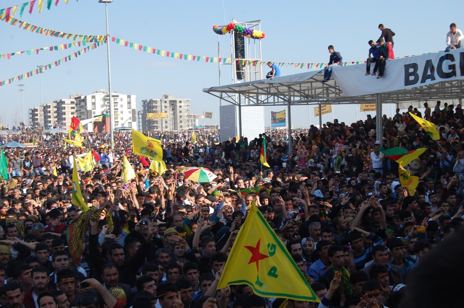İllegal Newroz Notları | Stêrk Tv