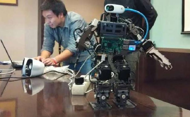 Smart Bimax Robot Creations Students Of Bina Nusantara | TheLegitBlog