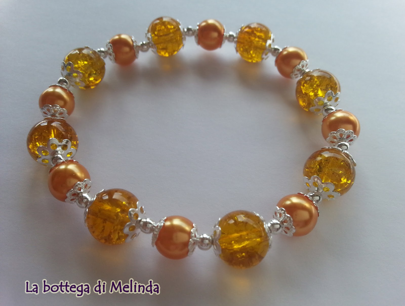 La bottega di Melinda: I bracciali perle "Name Collection"