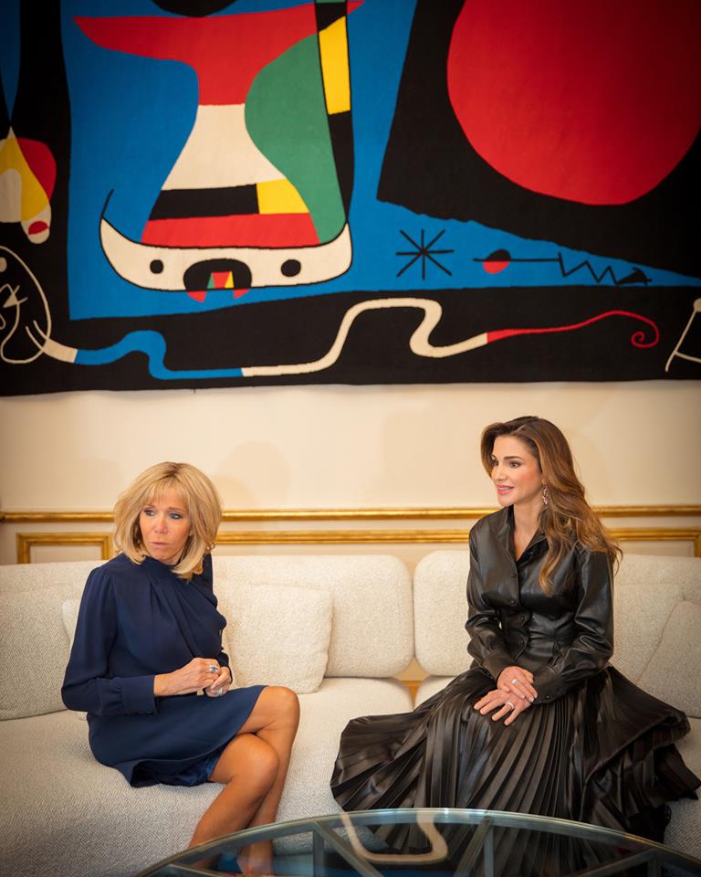Their Majesties in Paris: France is Chic - Queen Rania's Closet ستايل ...