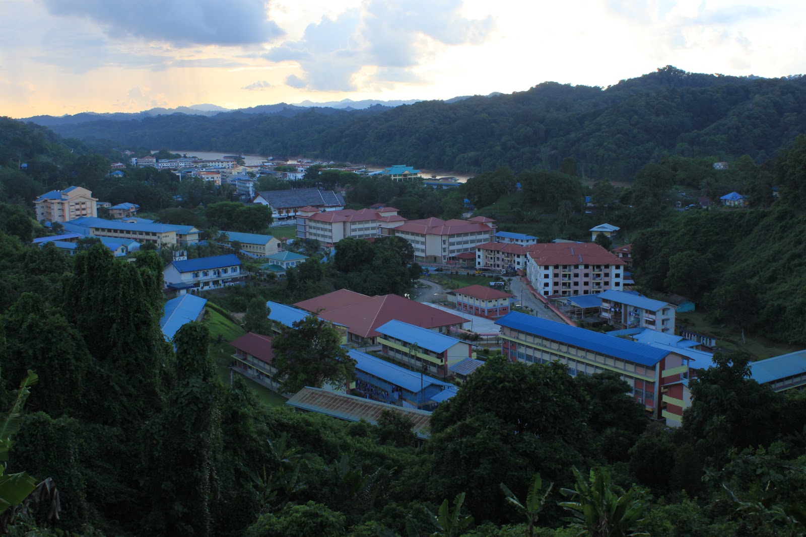 A Forgotten Heaven: My Hometown - Kapit, Borneo Sarawak Part 2