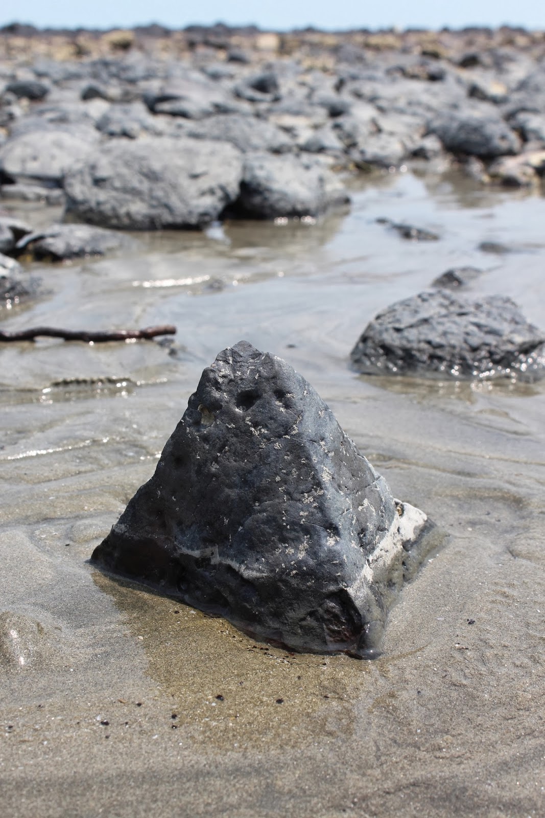 *The KUANTAN blog*: Batu Hitam (Black Stone Beach), Balok, Kuantan