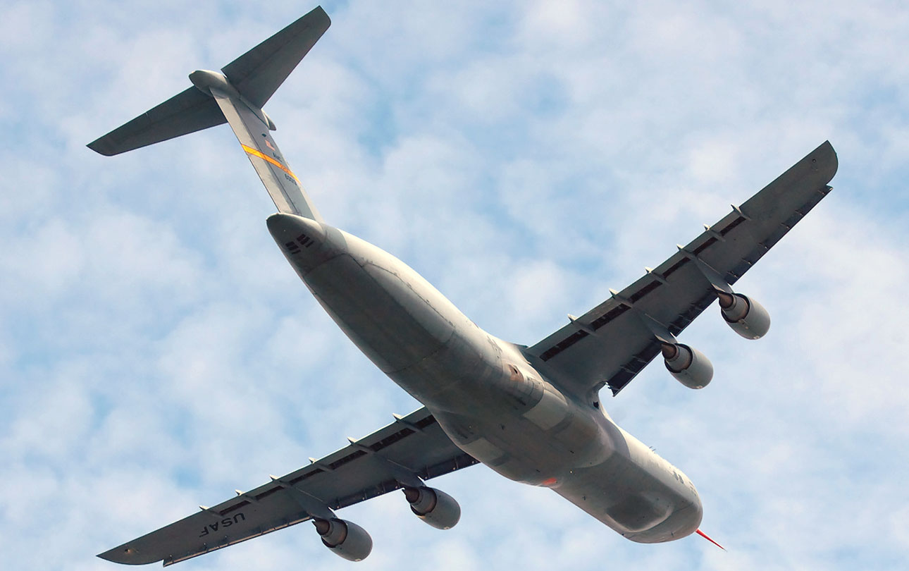 nhungdoicanh: Lockheed Martin C-5M Super Galaxy