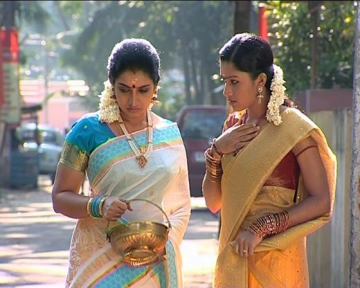 Harichandanam Serial Actress Pictures - Hot PHOTOSHOOT Bollywood ...