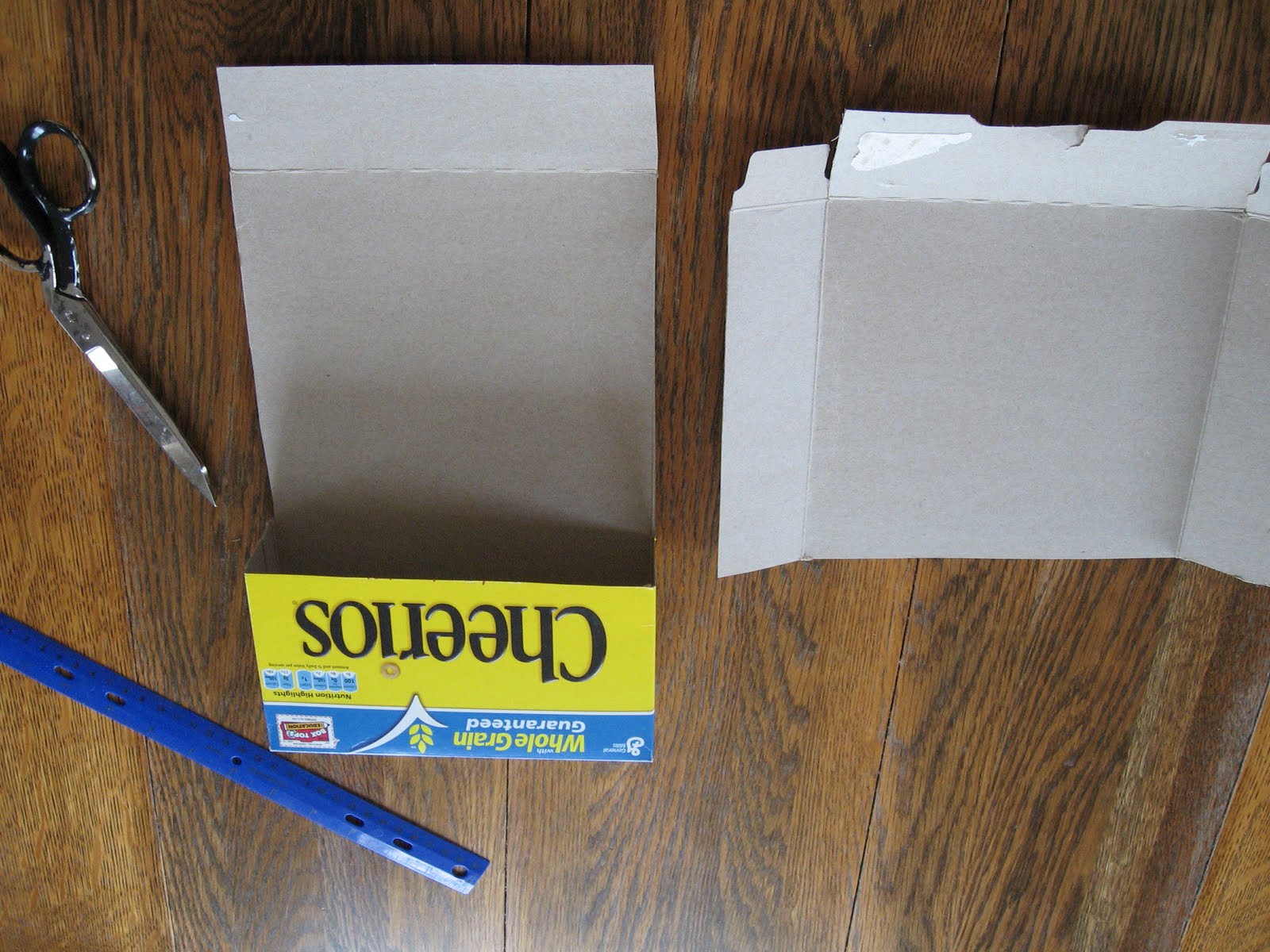 Almost Unschoolers: Cereal Box Valentine Chair Backers