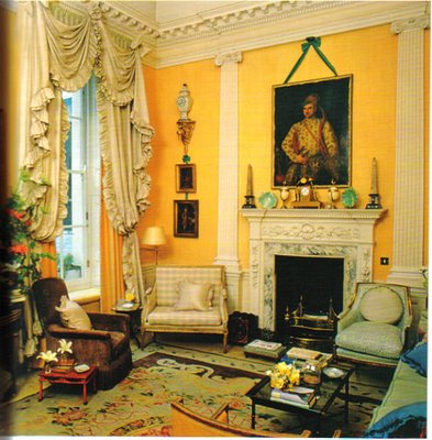 Eye For Design: Yellow Interiors........Always Cheerful