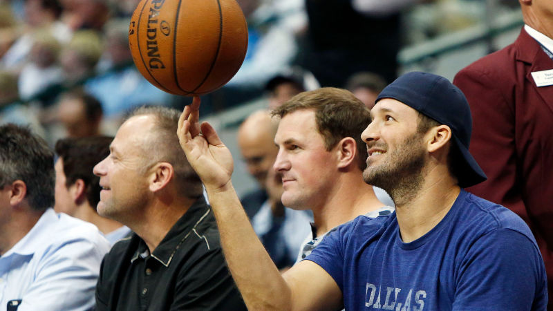 Tony Romo Will Suit Up for Dallas Mavericks in Season Finale | FootBasket