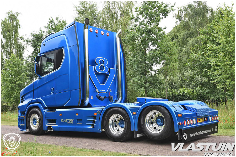 SCANIA: World premiere Scania S730T V8 Vlastuin Trading!!