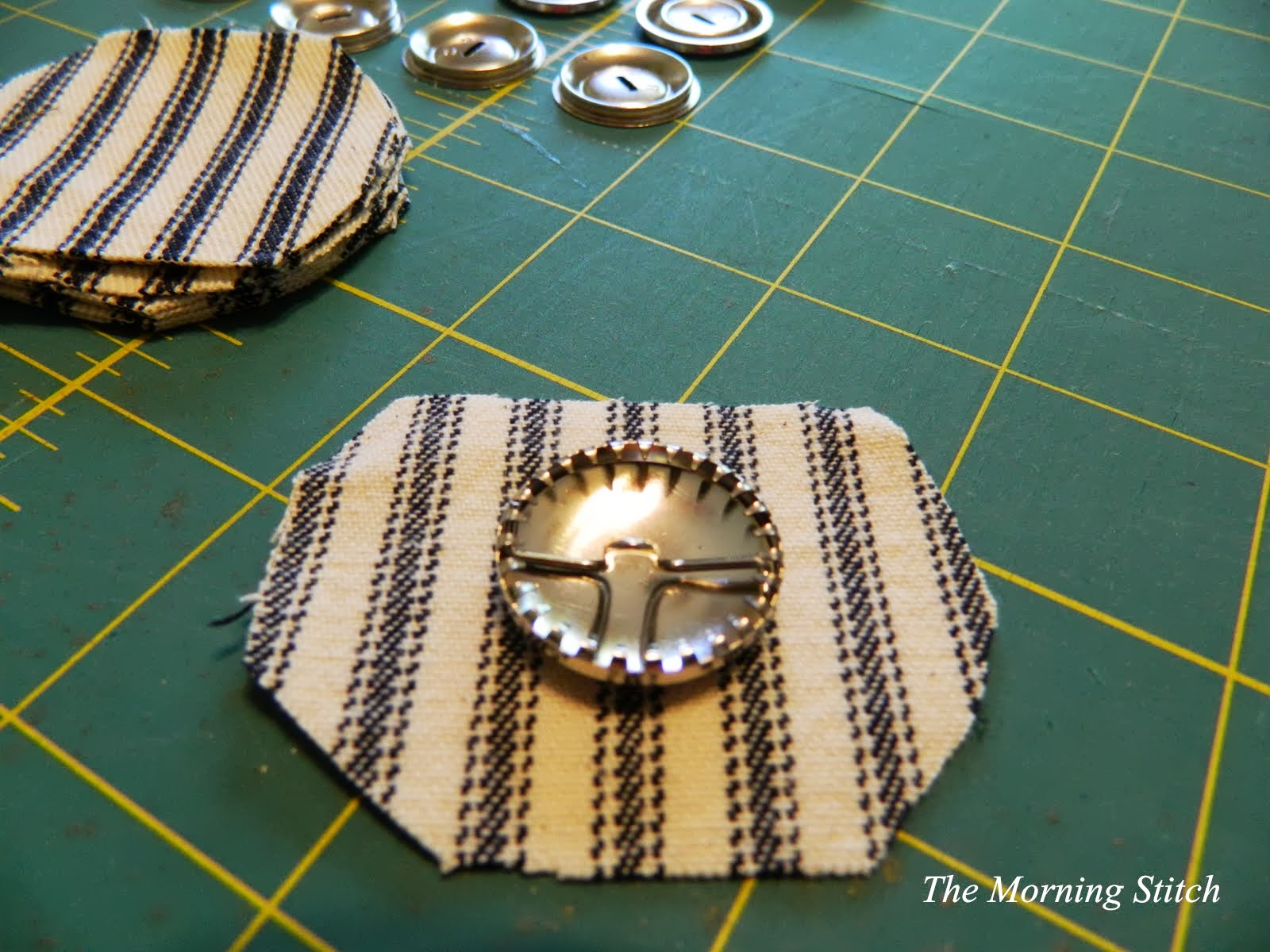 The Morning Stitch: Chair Pad Tutorial
