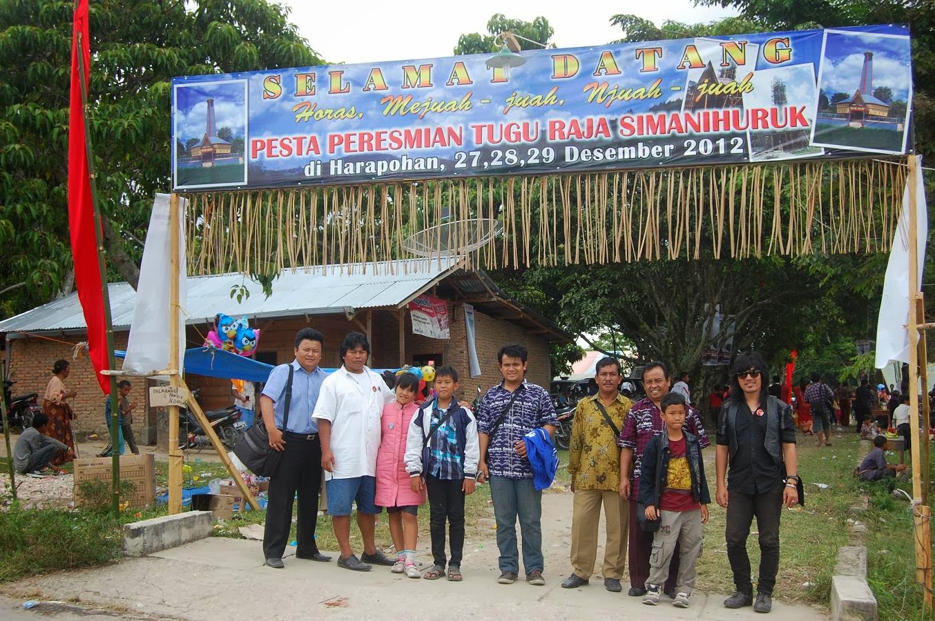 Tugu Manihuruk Bangkitkan Wisata Samosir | WARNA