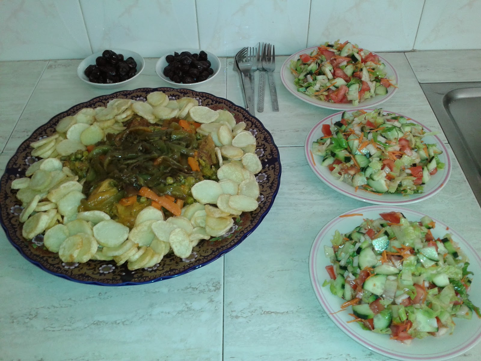 Maryam's Kookblog: Vlees met groente (marmita)