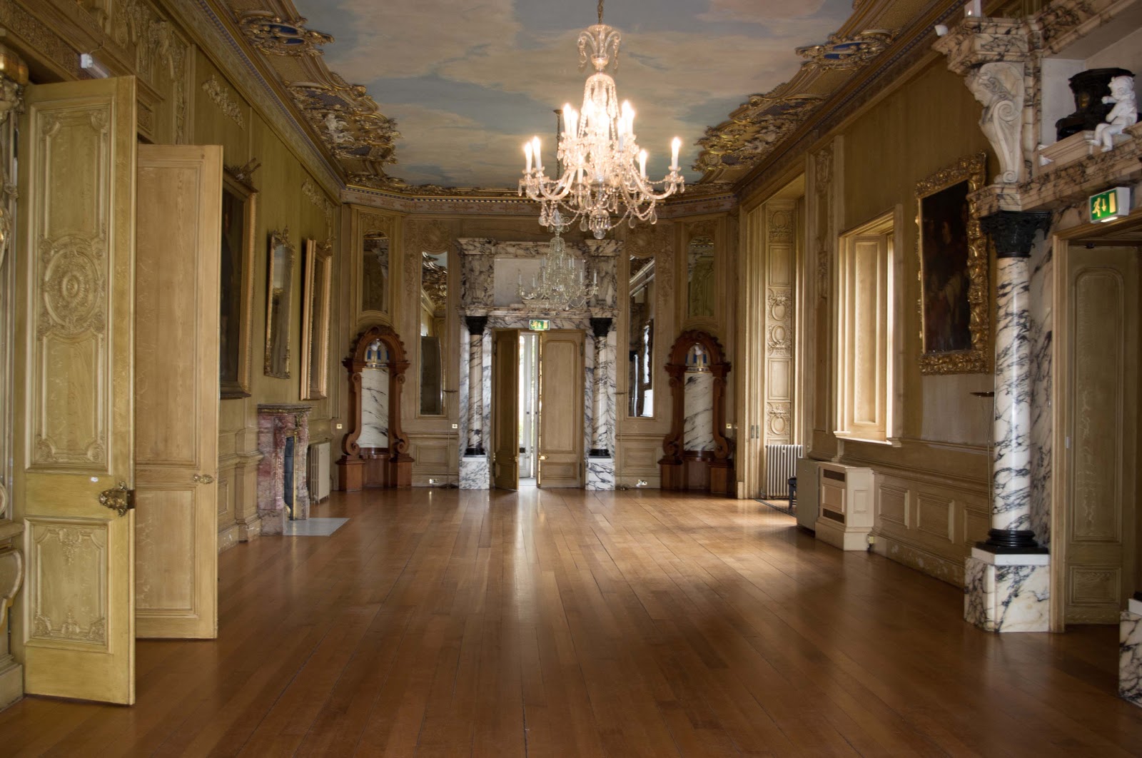 Travels and Birds: Harlaxton Manor - Interior