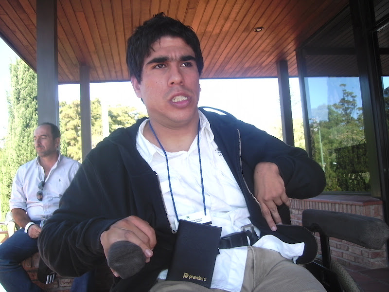 SOTAQUE ESPORTIVO: NICOLÁS FALCÓN: JORNALISTA URUGUAIO COM PARALISIA ...