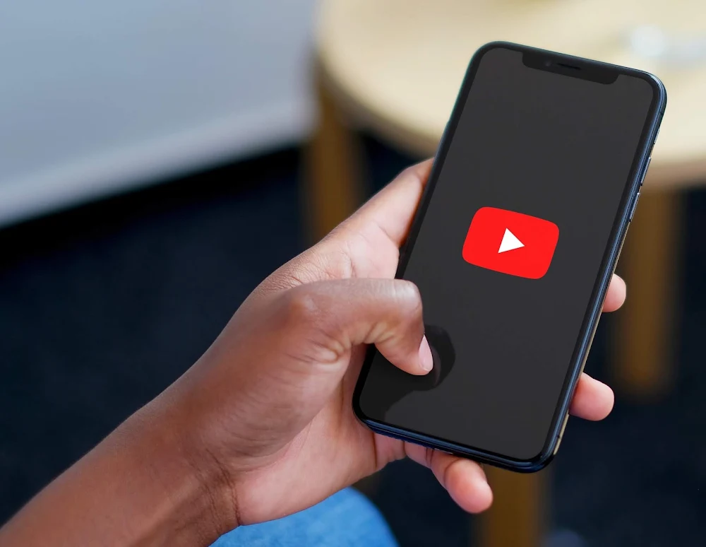 YouTube’s Mobile App Gets a Redesigned Video Watch Page