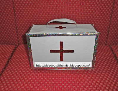 Ideas out of the mist: First aid box for kids school