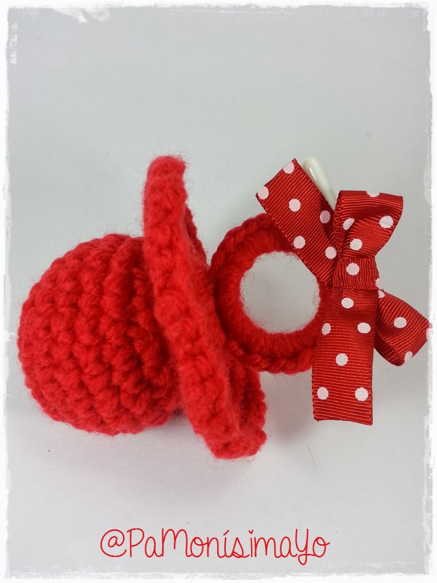 Pa Monísima: Yo: ♥ Chupete ganchillero rojo