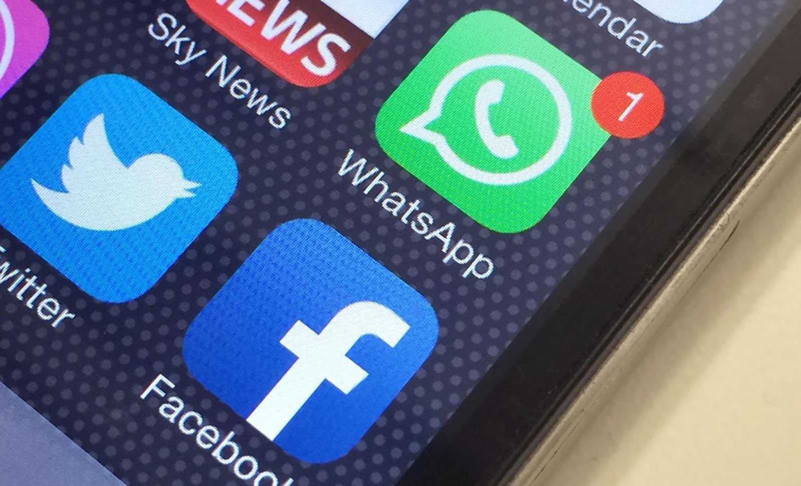 Cómo impedir que WhatsApp comparta tus datos con Facebook. - Enrique ...