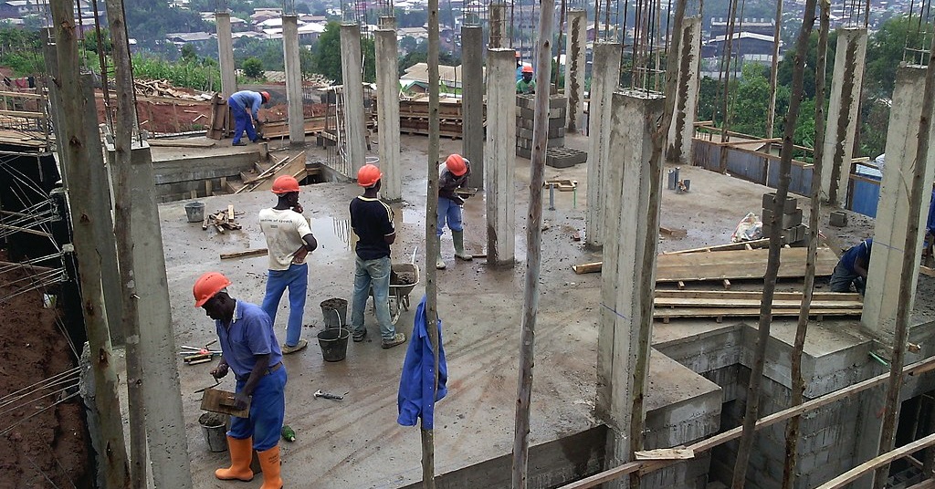 Predimensionado de columnas: madera, acero, hormigón armado