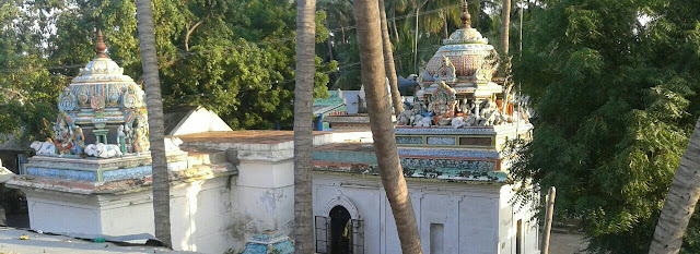 Tamilnadu Tourism: Prasanna Venkatachalapathy Temple, Gunaseelam, Trichy