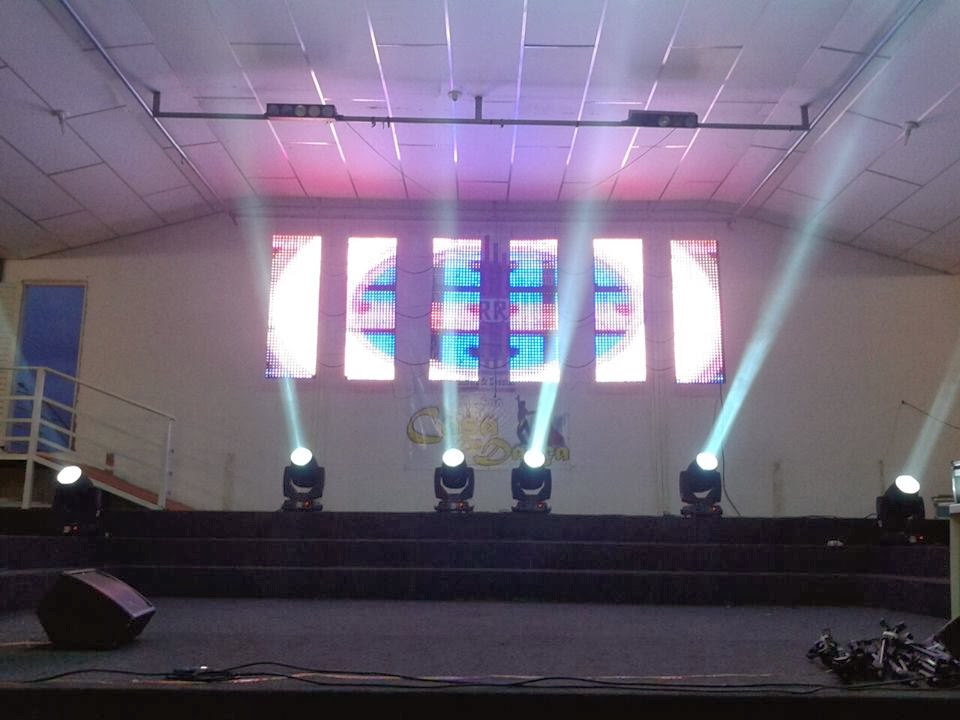 Spartan Som Iluminação e DJ: Painel de Led e Palco