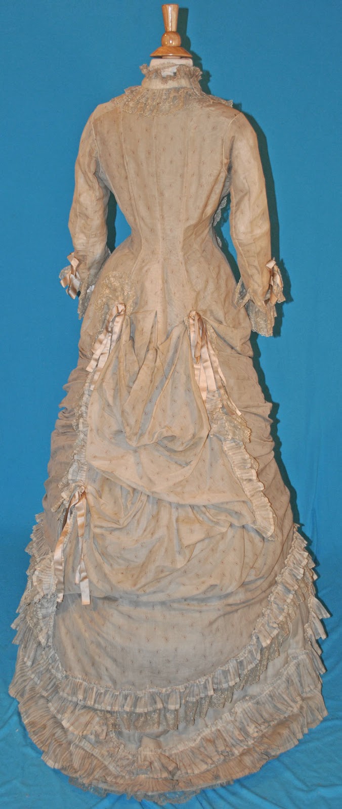 All The Pretty Dresses: Gorgeous 1870's Early Natural Form Dress with ...