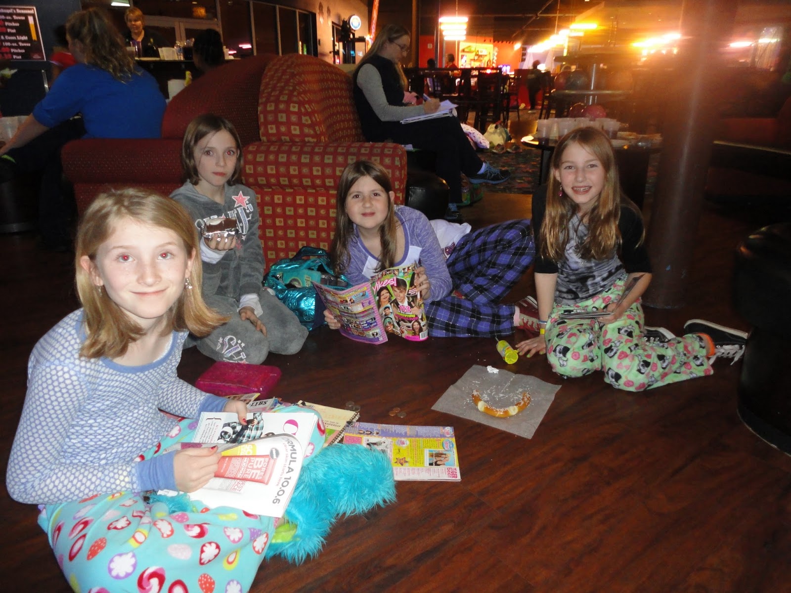 Revelations by a 40-Something Mom: Girl Scout Lock In