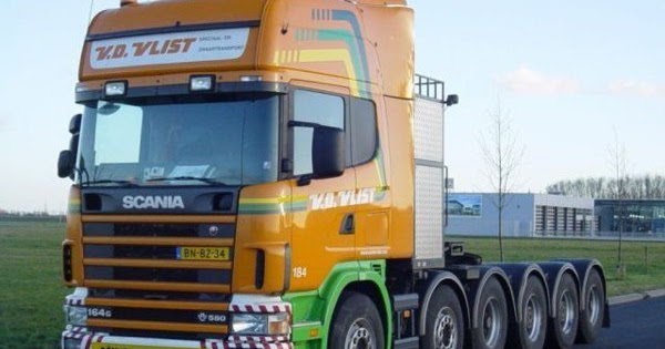 ARMOURED FIGHTING VEHICLE: ....... SCANIA 12x4x6 .......