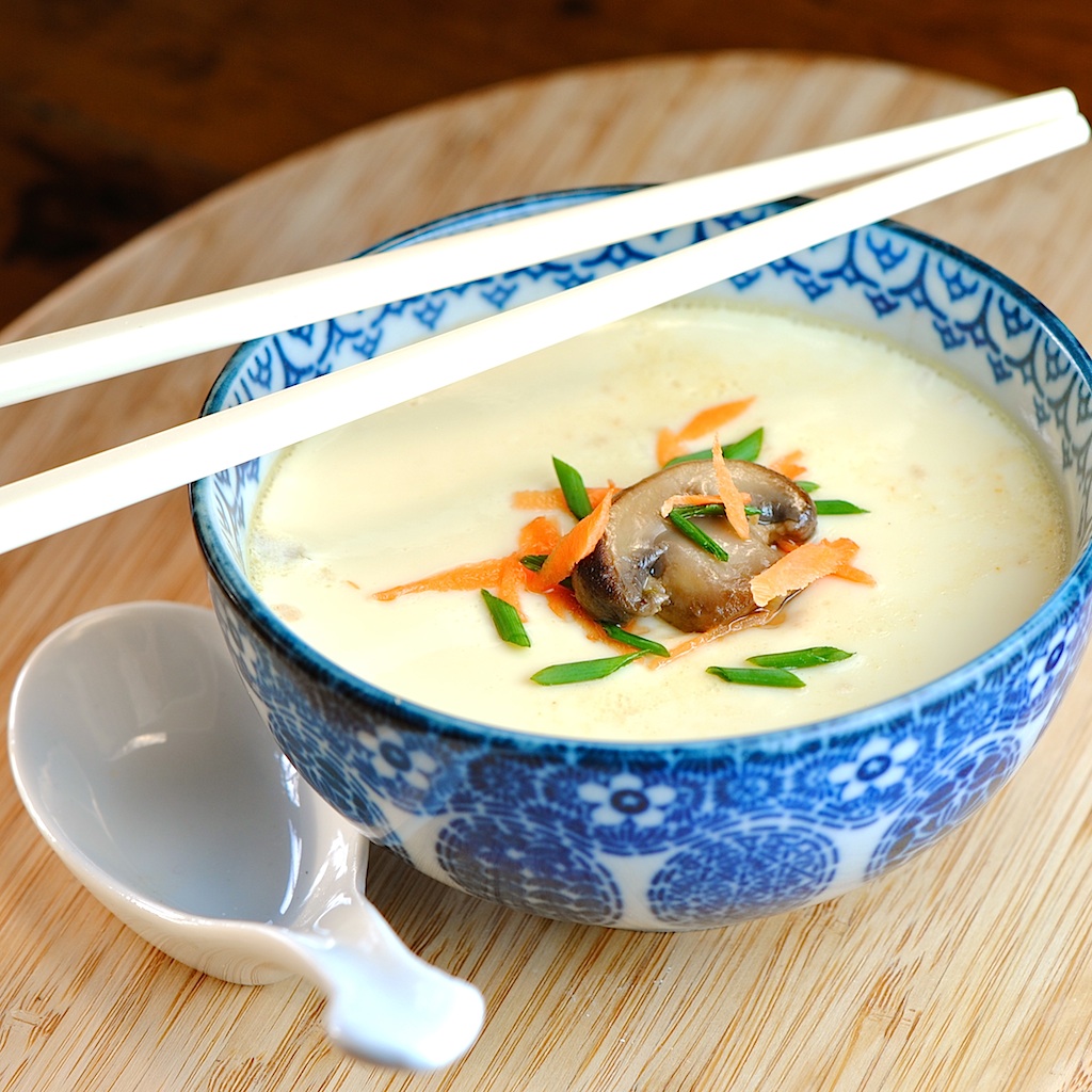 JULES FOOD...: Chawanmushi. Japanese Steamed Egg Custard
