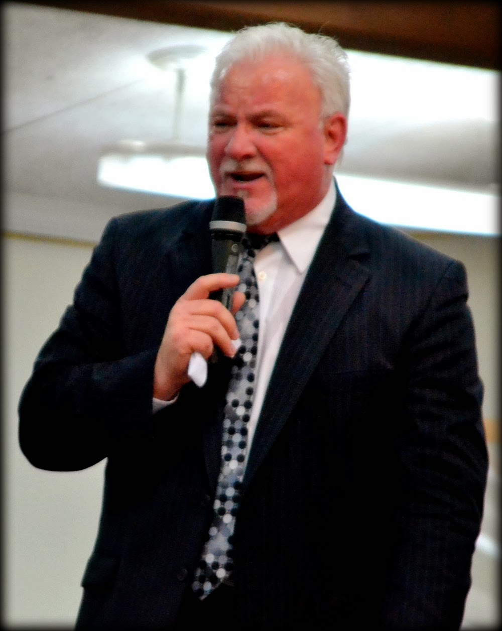 COGWC Men's Ministry: Pastor Joey Burns(Worship in His Glory)3-2-14