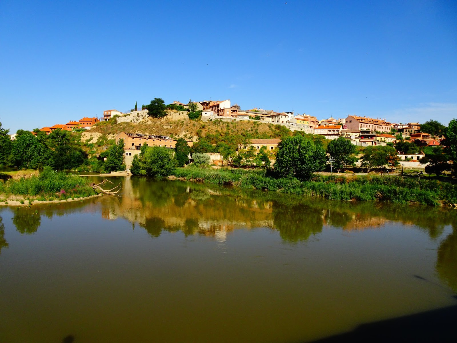Xurde Morán: SIMANCAS EN EL CAMINO DE SANTIAGO DE MADRID