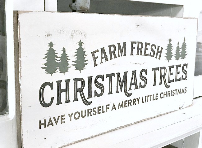Farm Fresh Rustic Christmas Tree Sign
