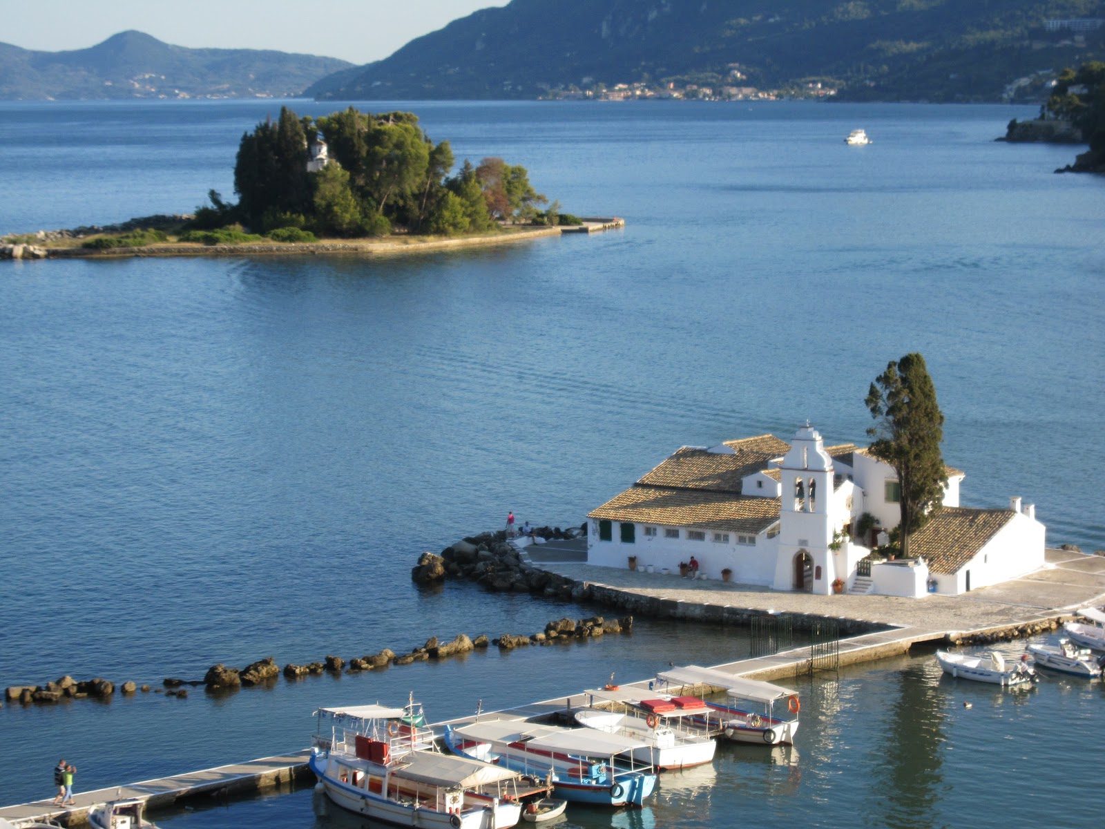 When the Cheshire emerges...: A year ago today: Kerkyra, Greece