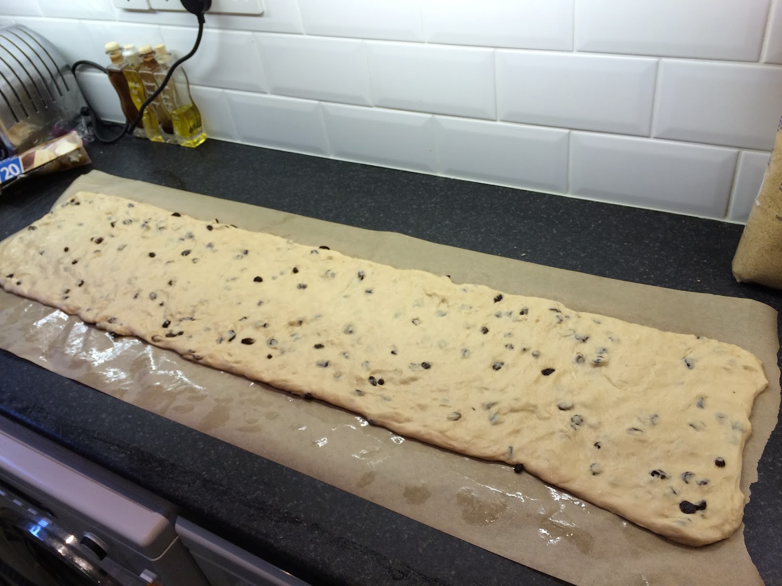 Elaine's Sweet Life: Chelsea Buns {recipe}
