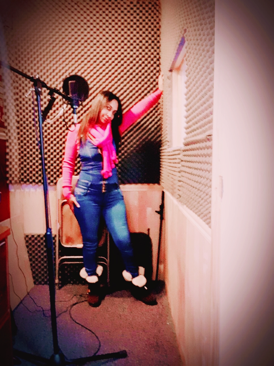 LA SAIRY ES LA NUEVA CARA QUE IDENTIFICA EL MERENGUE: Biografía