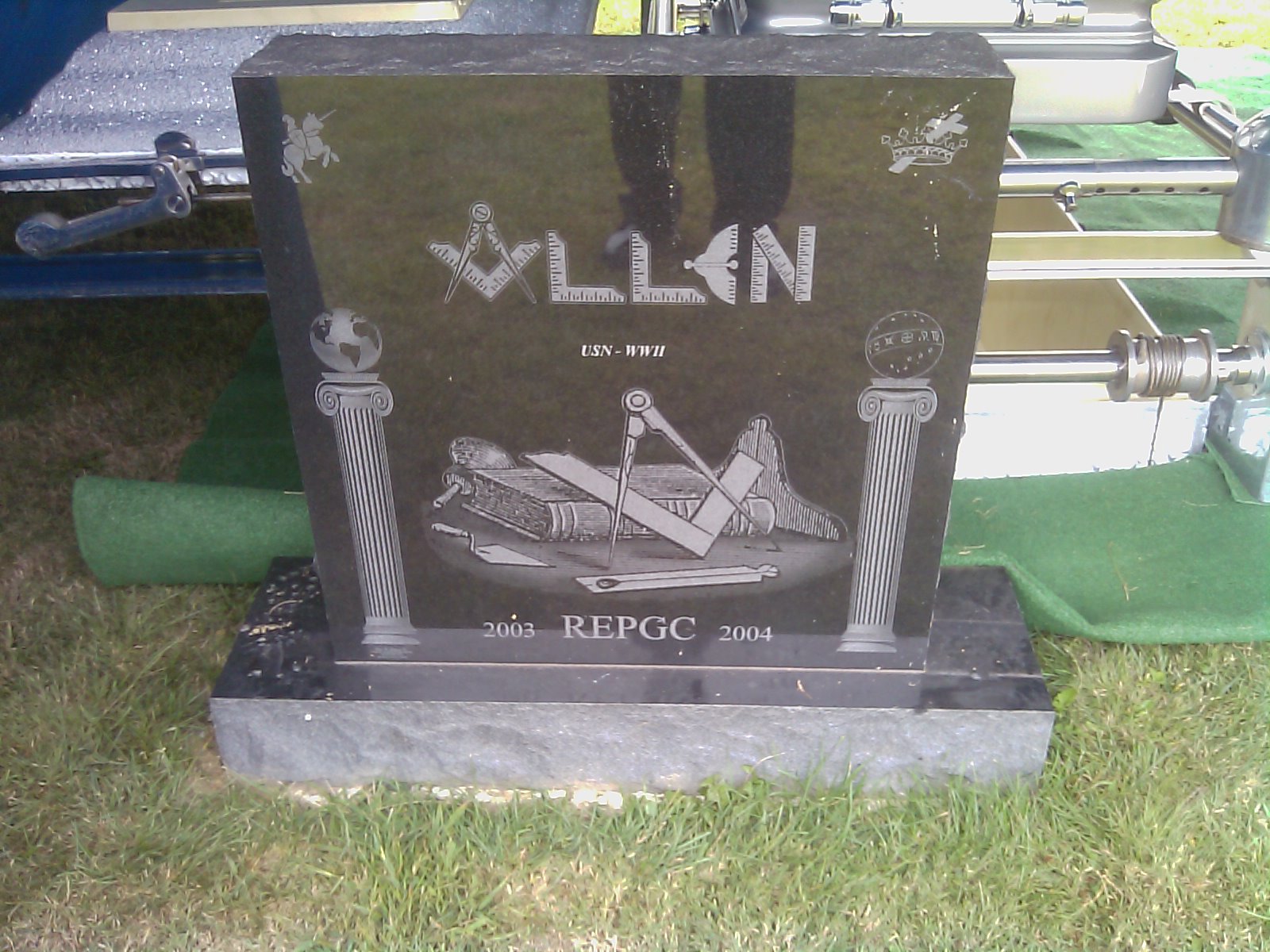 Bailey's Buddy: Masonic Headstone